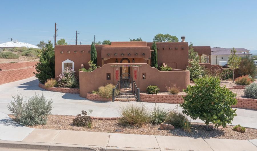 1628 Drake Rd, Los Lunas, NM 87031 - 3 Beds, 3 Baths, Other - 61 of ...