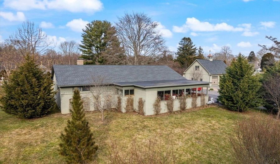 44 Pequot Trail Trl, Stonington, CT 06379 - 3 Beds, 1 Bath, Single ...