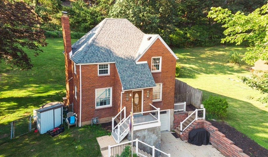216 Siebert Rd, Ross Twp., PA 15237 - 3 Beds, 2 Baths, Single Family ...