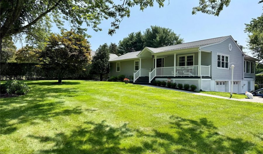 730 Pine Neck Rd, Southold, NY 11971 - 4 Beds, 2 Baths, Single Family ...
